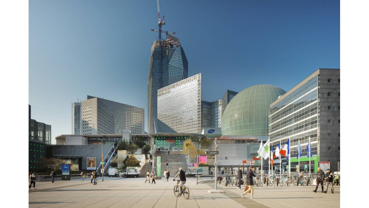 March 2022 – The HEKLA Tower from the forecourt | Gallery | Visit the ...